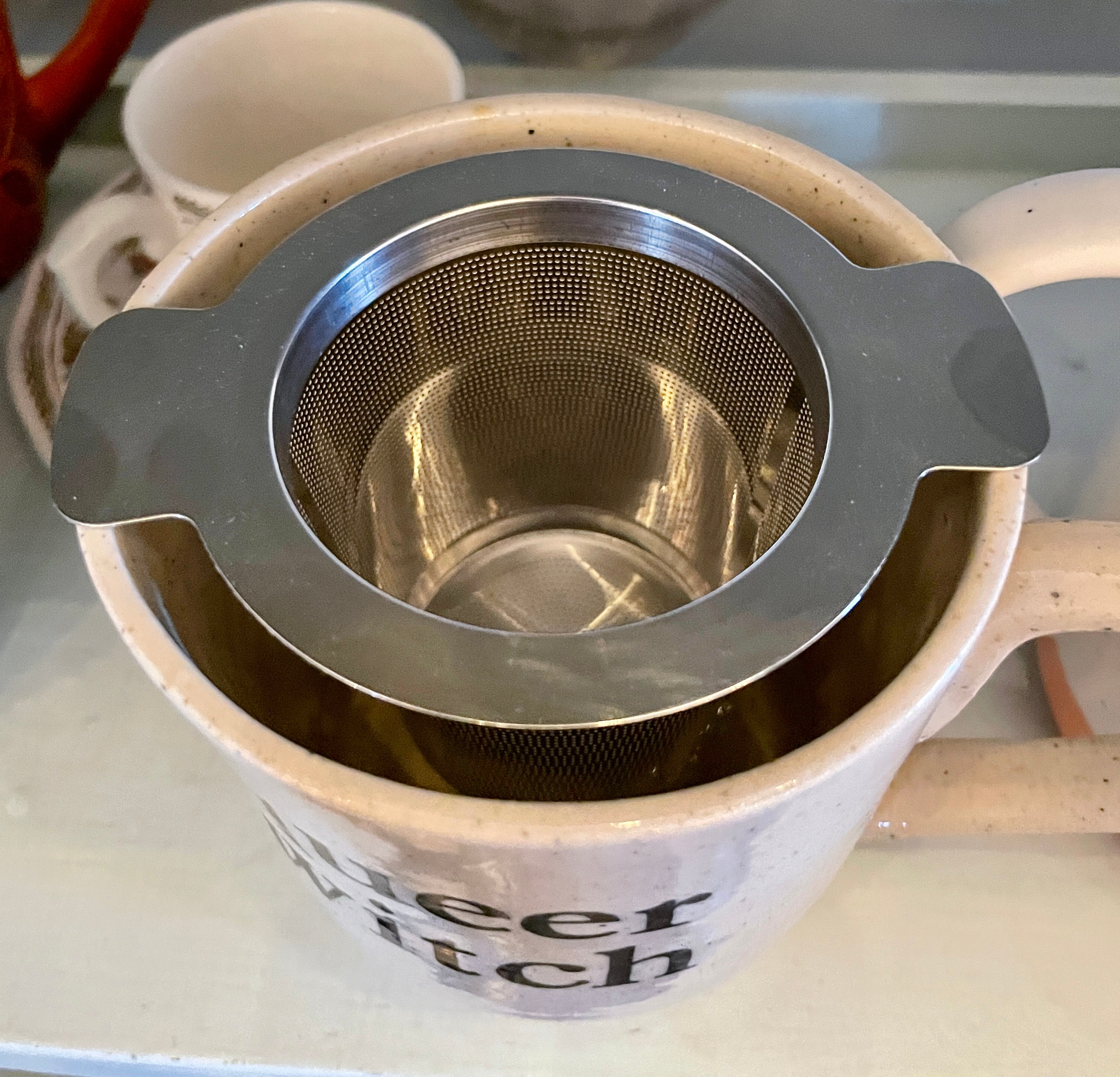 Tea Steeper with Strainer and Cover – Community Care Apothecary